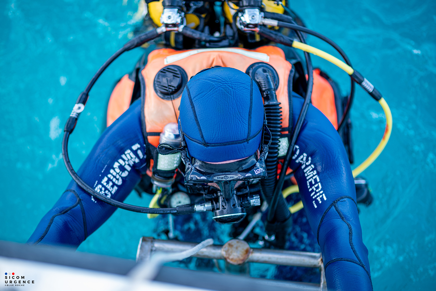 Martigues (13) : Immersion avec la brigade nautique de la Gendarmerie ...